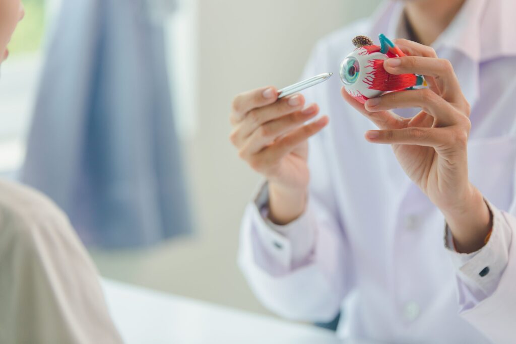 SMILE shows stability in thin corneas after myopia correction ...
