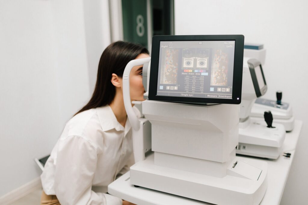 AS-OCT analysis shows deeper corneal layer thickening in ...